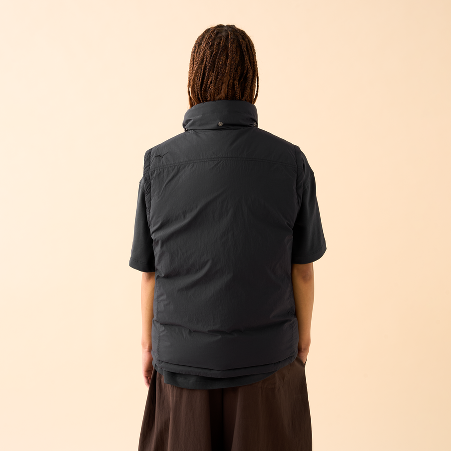 BT Nylon taslan Down Vest - Black | Men Clothing | Mizuno Europe